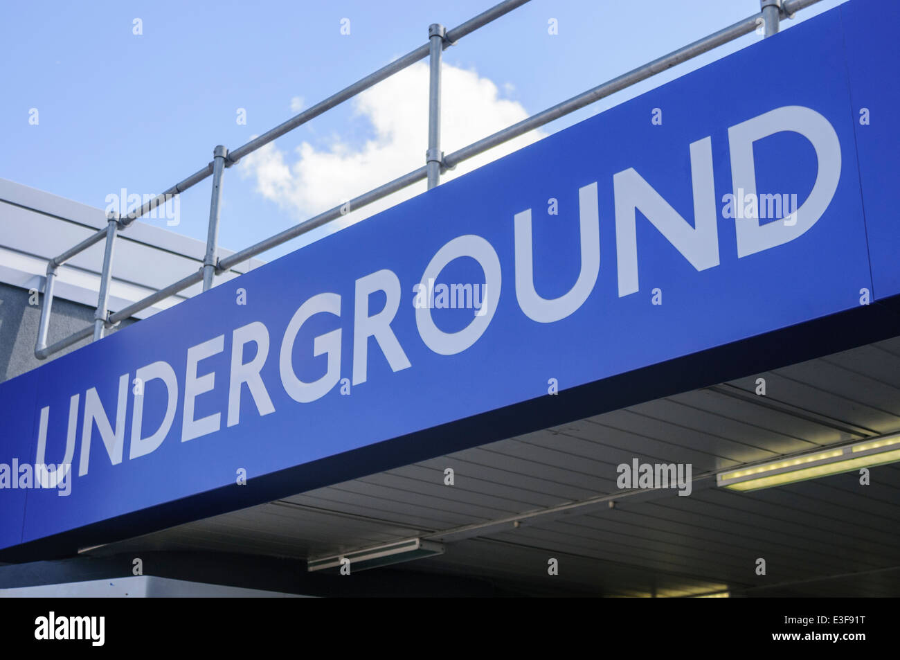 Sign outside a London Underground station Stock Photo - Alamy
