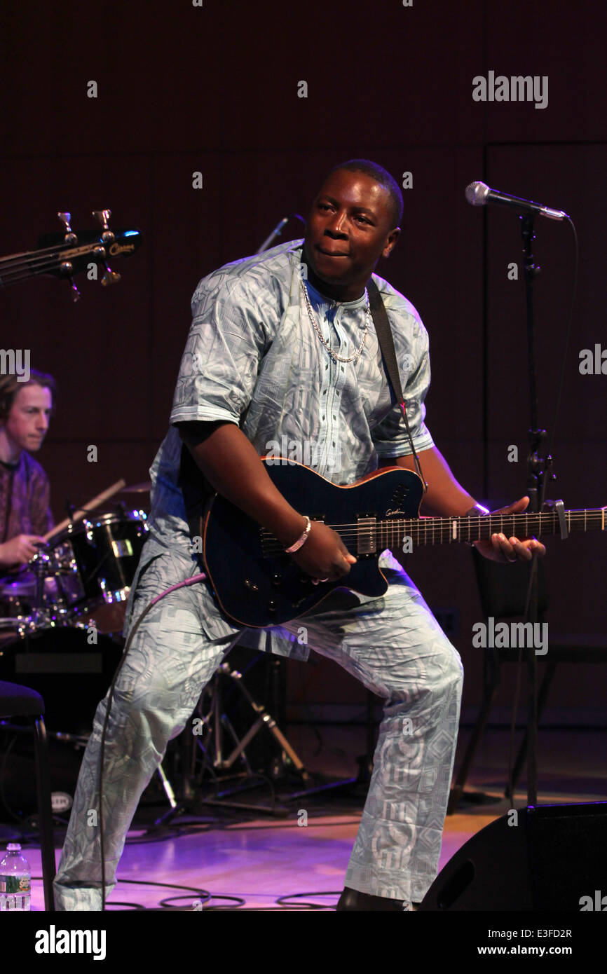 Vieux Farka Touré performs at Live@365, Elebash Recital Hall The ...
