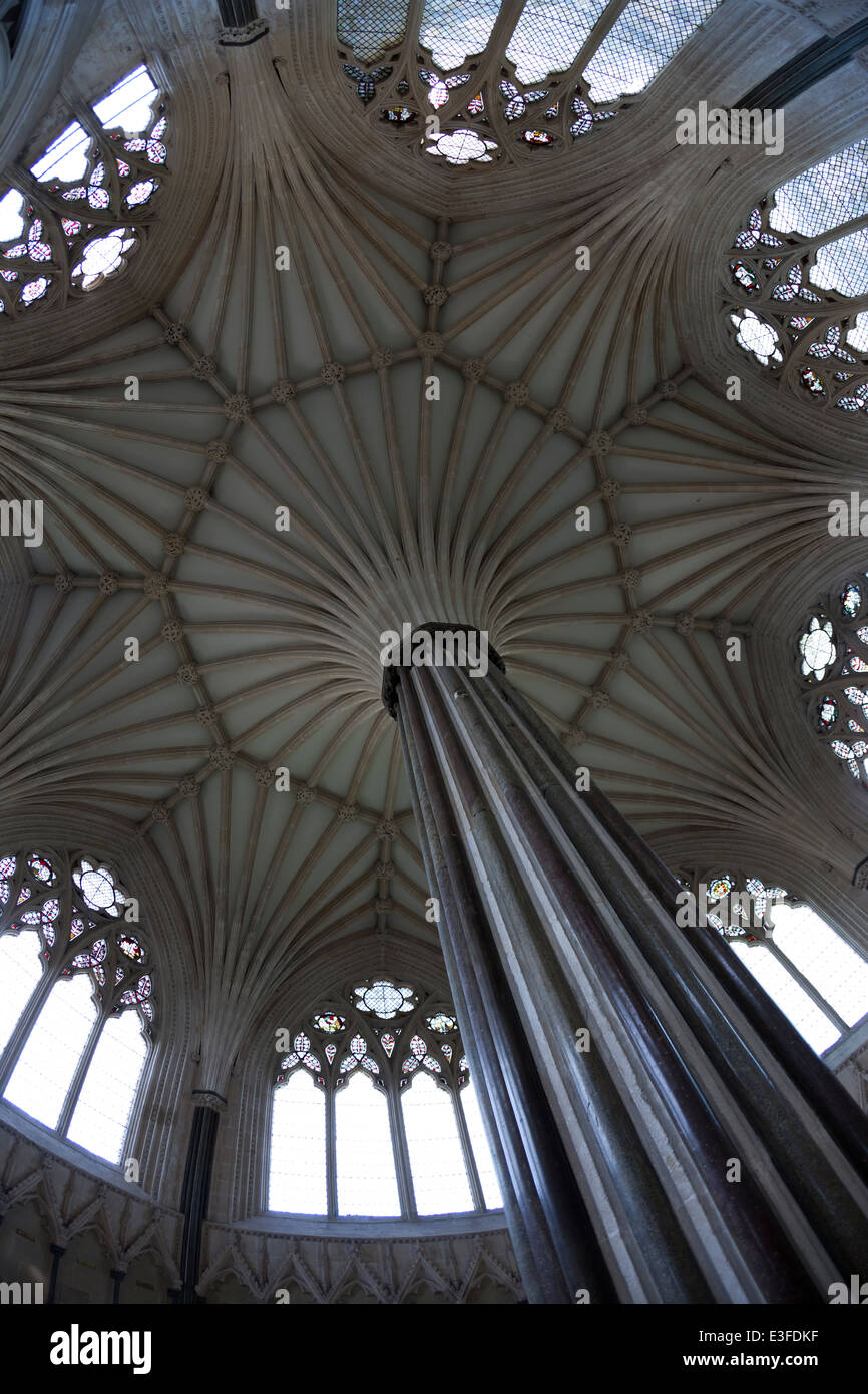 Vaulted ceiling column hi-res stock photography and images - Alamy