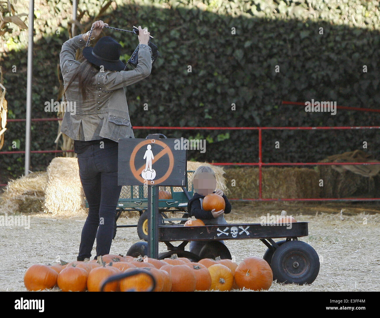 Alessandra Ambrosio takes her family to Mr. Bones Pumpkin Patch ...