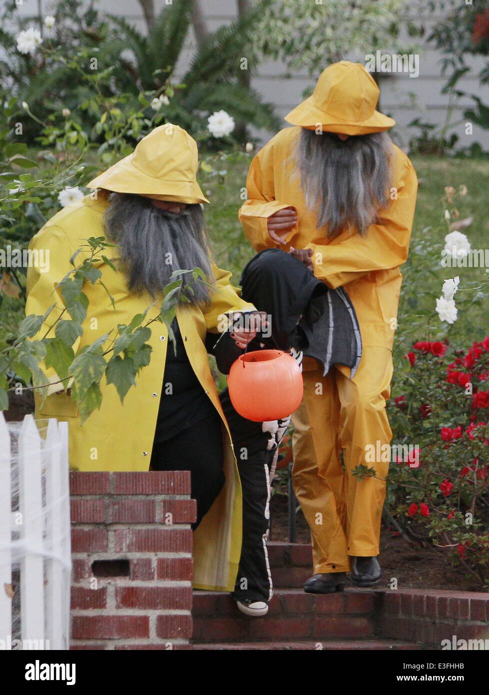 Sowester hi-res stock photography and images - Alamy