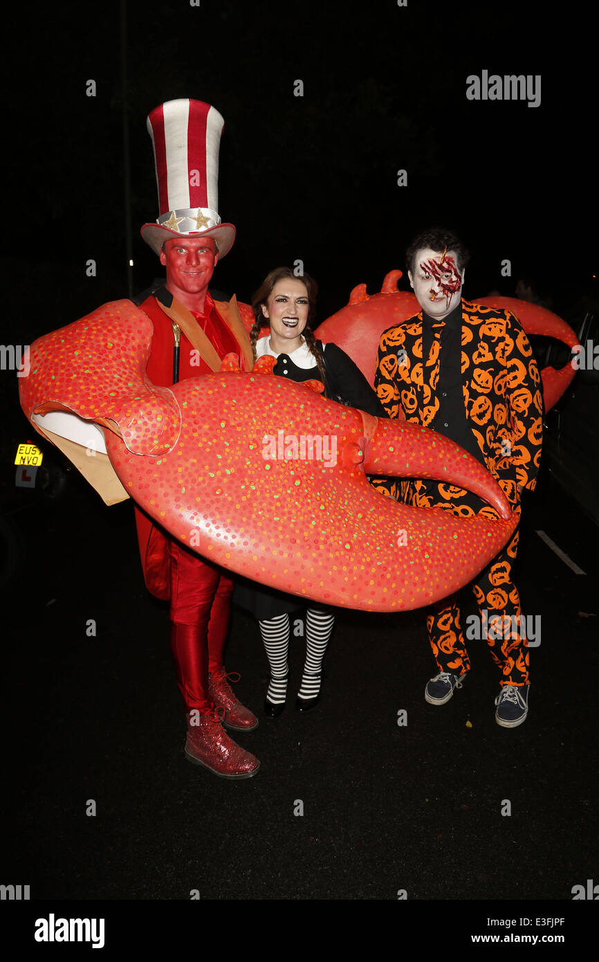 A plethora of guests attend Jonathan Ross Halloween Party in many ...