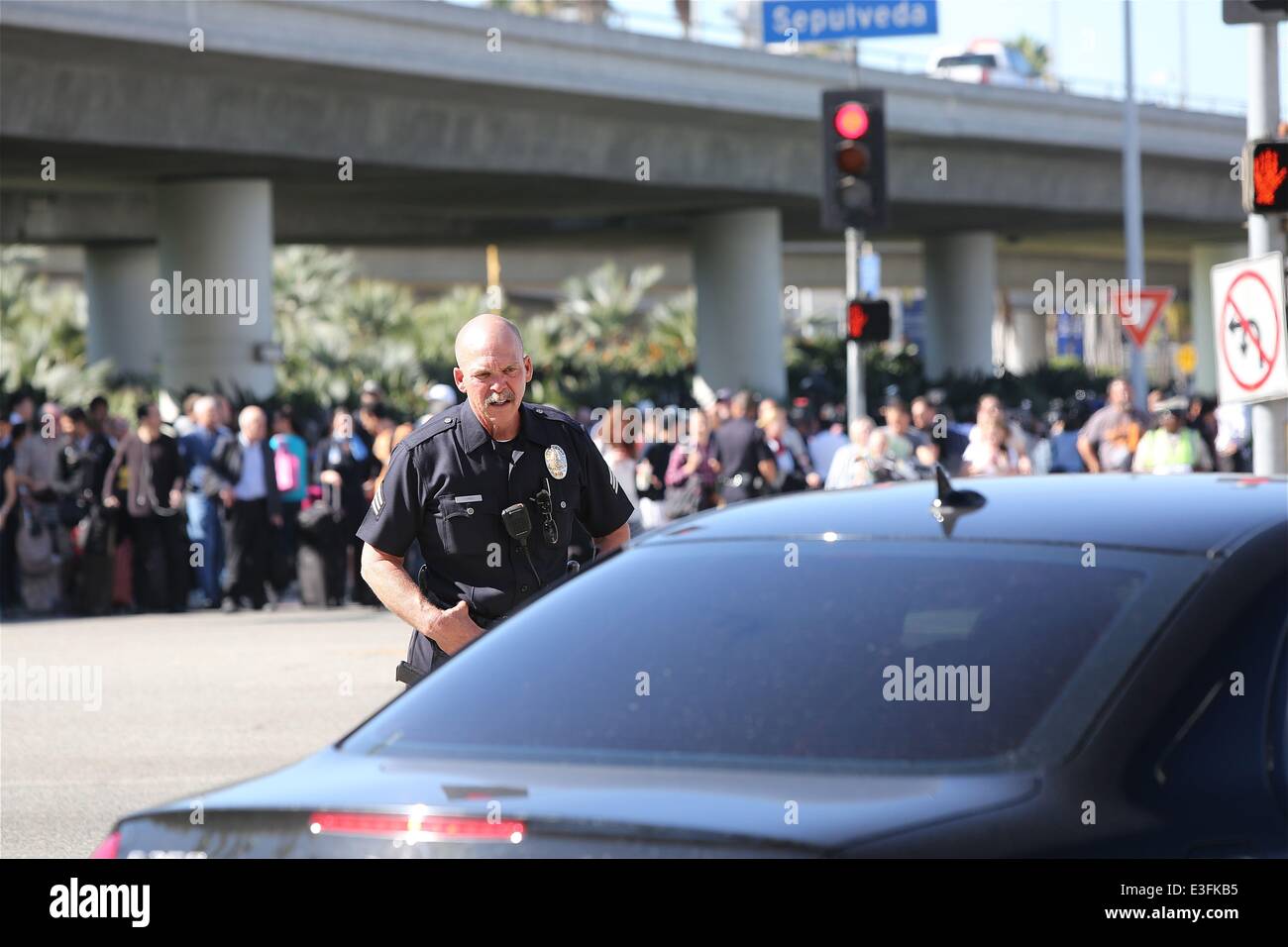 Chaos at Los Angeles International Airport (LAX) following a shooting ...