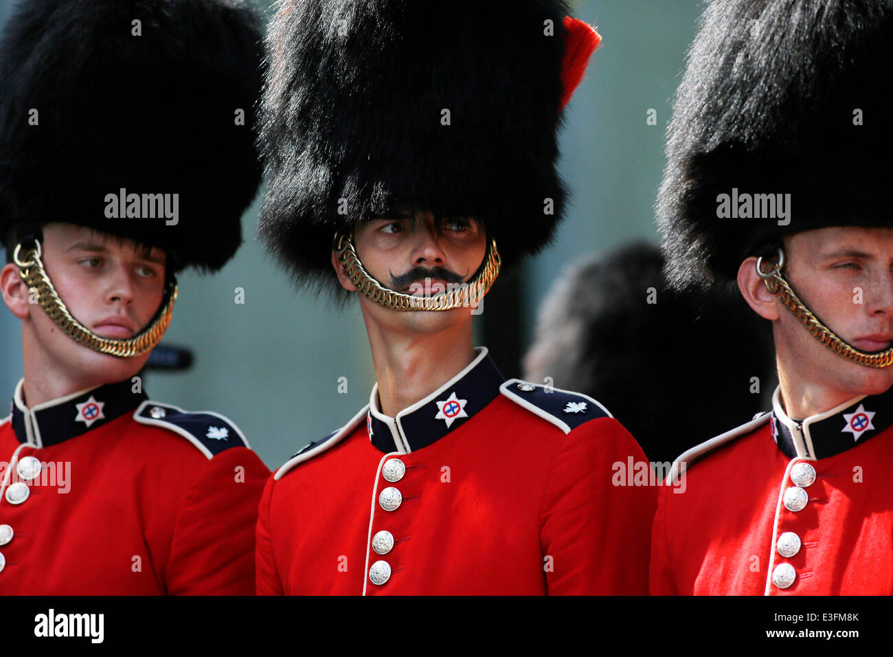 Visiting dignitaries hi-res stock photography and images - Alamy