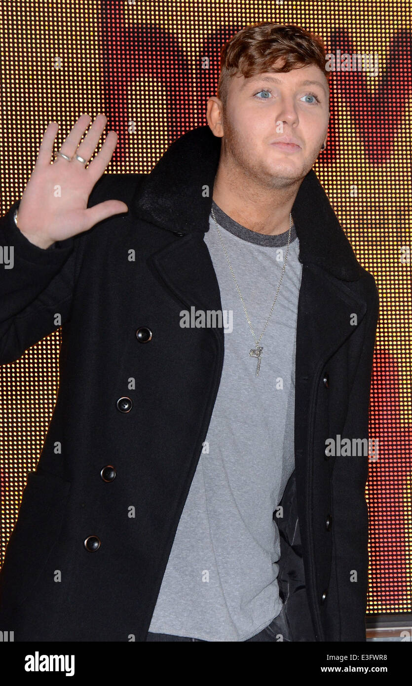 James arthur 2013 album hi-res stock photography and images - Alamy