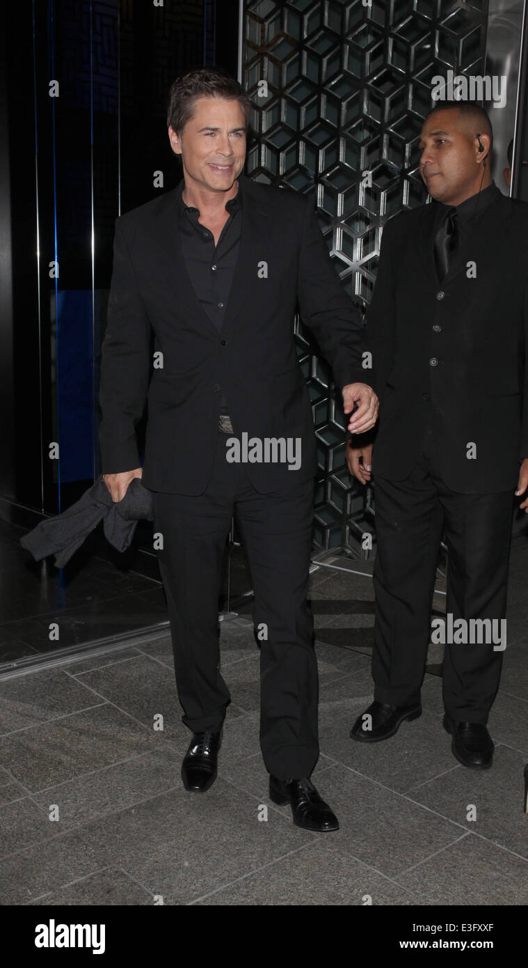 Rob Lowe dines at Hakkasan restaurant in Beverly Hills with wife Sheryl ...
