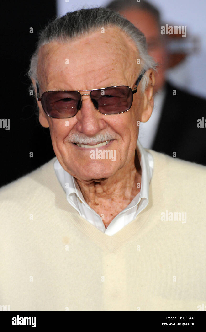 Los Angeles premiere of 'Thor: The Dark World' at El Capitan Theatre ...