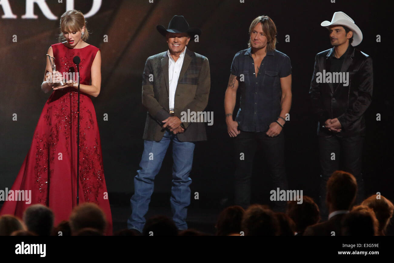 47th Country Music Awards held at Bridgestone Arena - Performances and ...