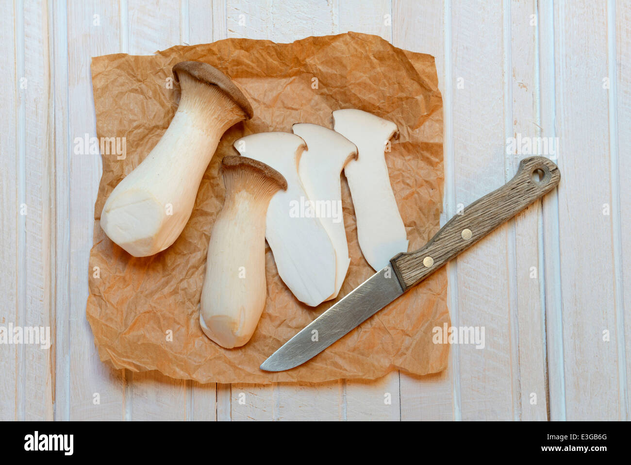 Oyster mushrooms pleurotus eryngii hi-res stock photography and images ...