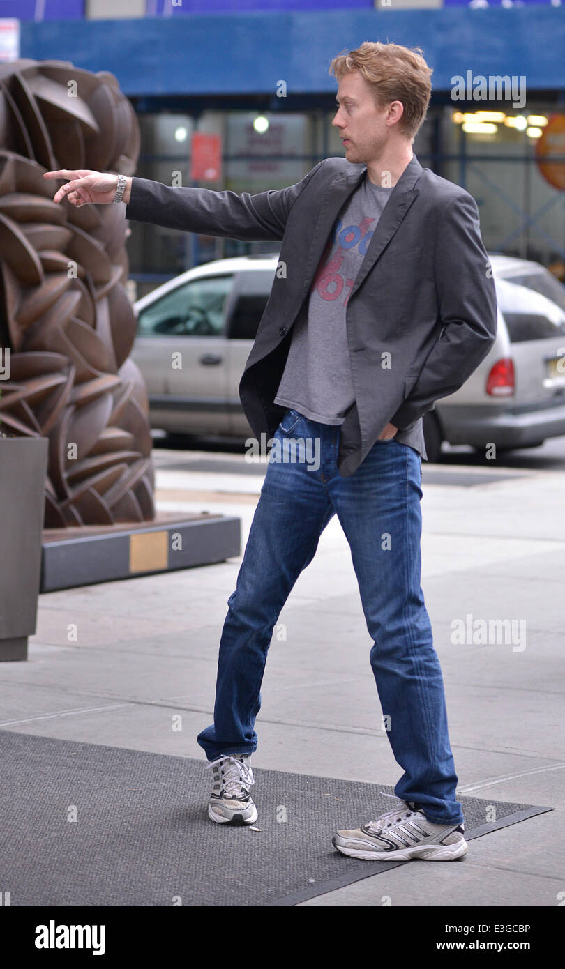 Comedienne Kathy Griffin shopping with boyfriend Randy Bick in ...