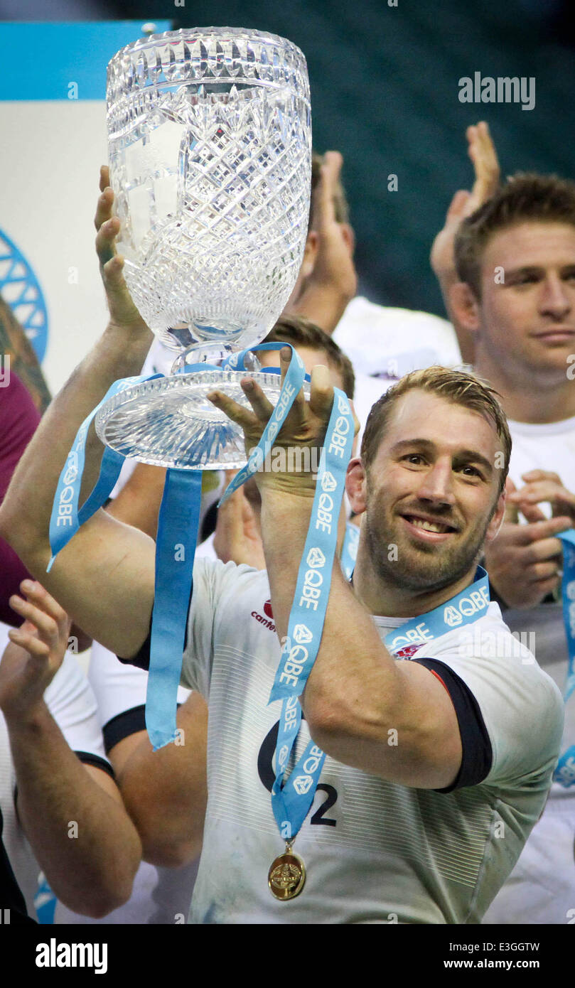 QBE International: England vs. Australia at Twickenham Stadium ...