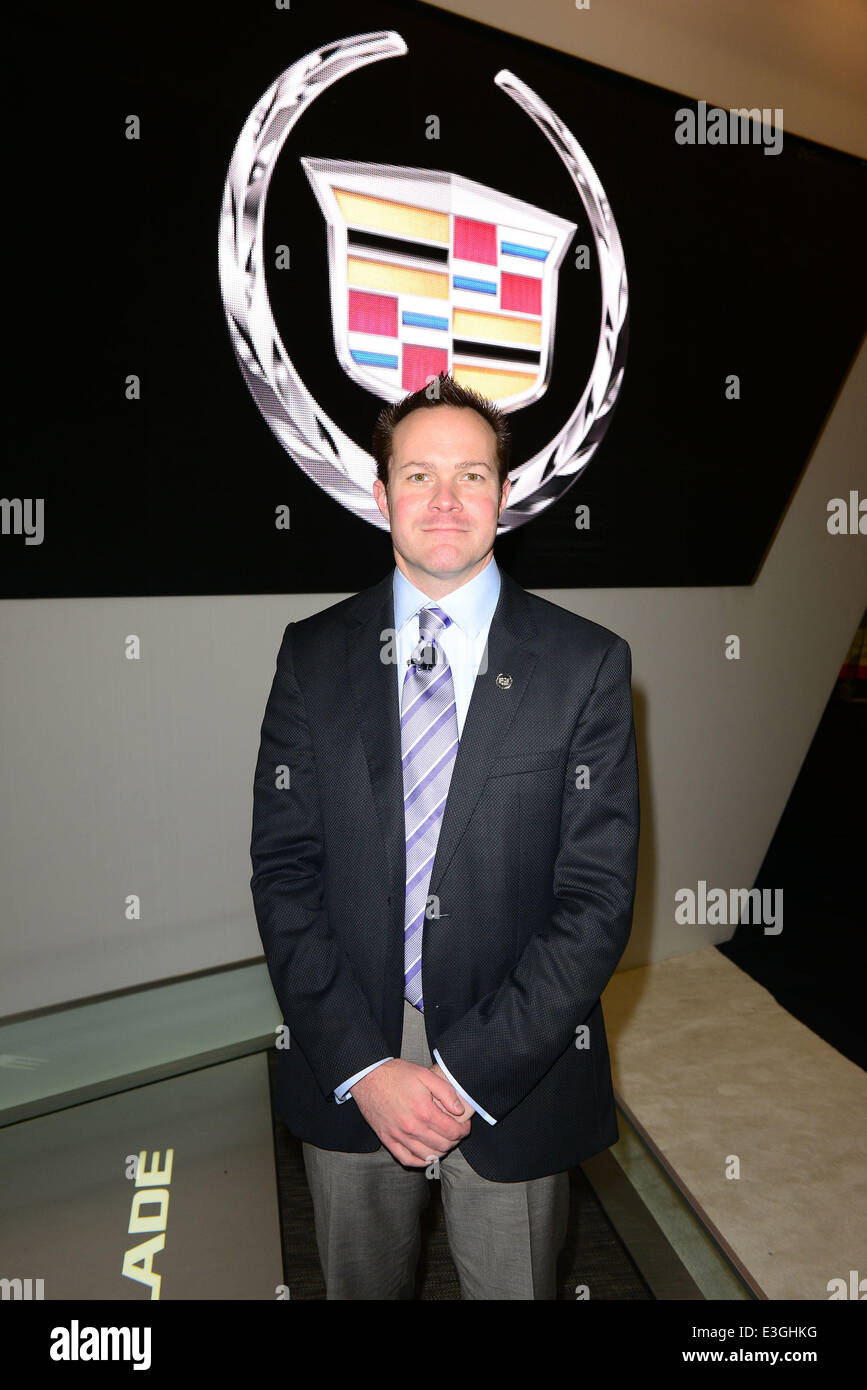 Person introducing culture hi-res stock photography and images - Alamy