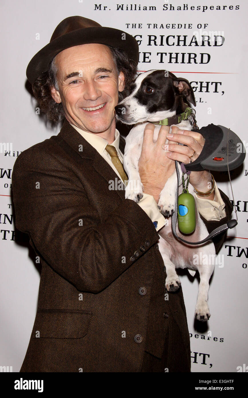 Twelfth night mark rylance hi-res stock photography and images - Alamy
