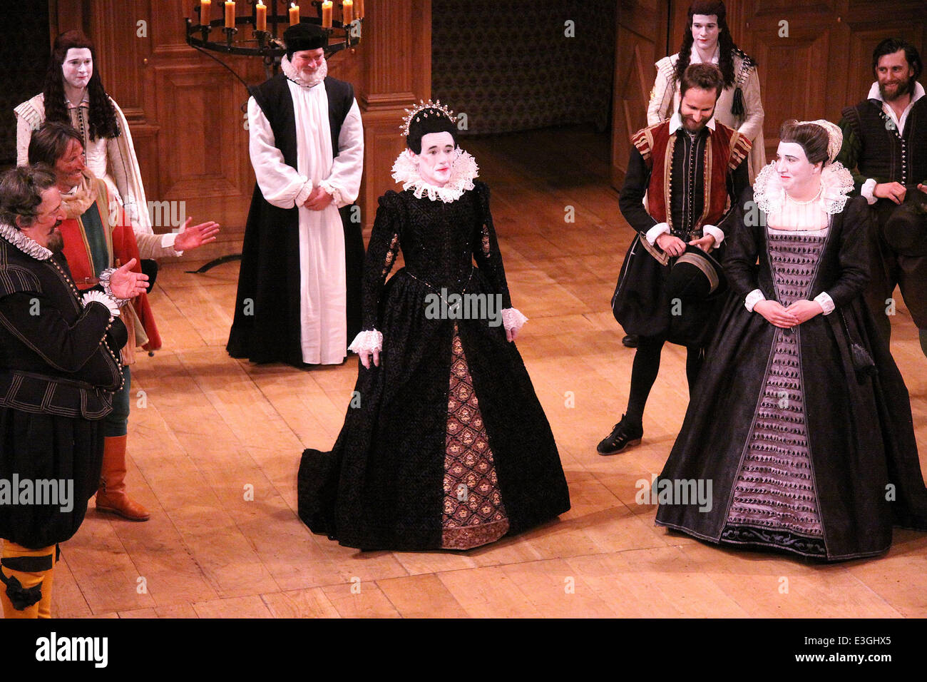 Opening night curtain call for Broadway's Twelfth Night at the Belasco ...