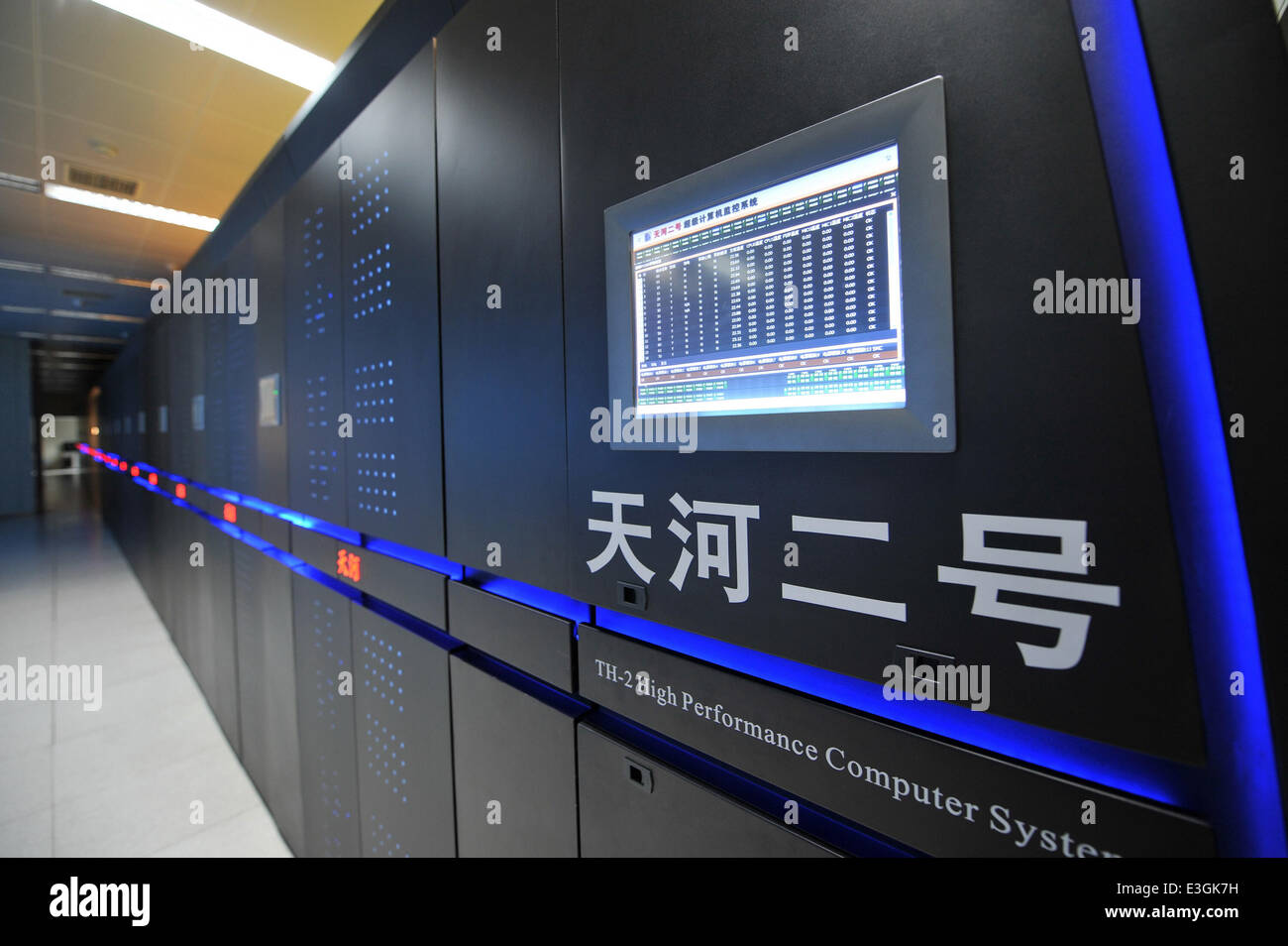 Tianhe 2 computer hi-res stock photography and images - Alamy