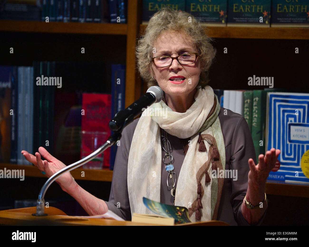 Lee Smith discusses and signs copies of her new book 'Guest On Earth ...