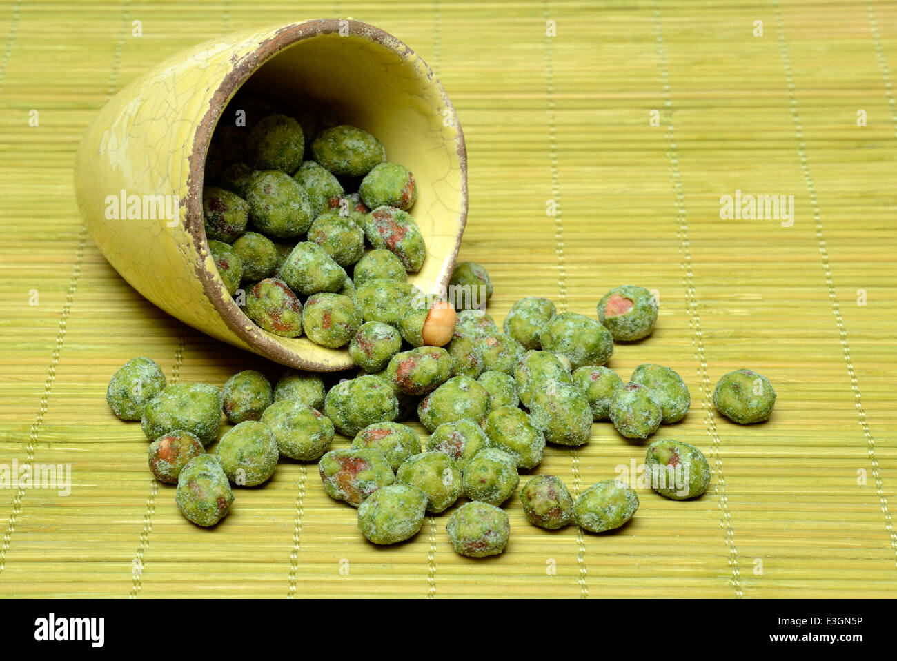 Wasabi nuts hi-res stock photography and images - Alamy