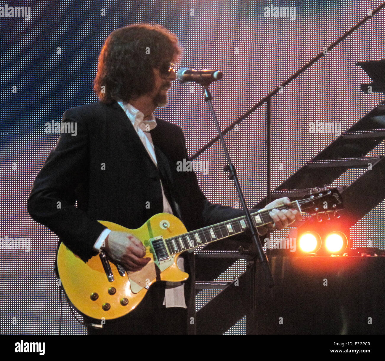Children in Need Rocks concert at Hammersmith Apollo - Performance ...