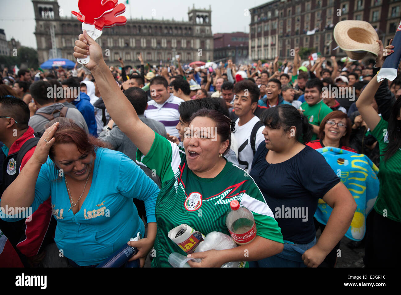 Mexicos fans hi-res stock photography and images - Alamy
