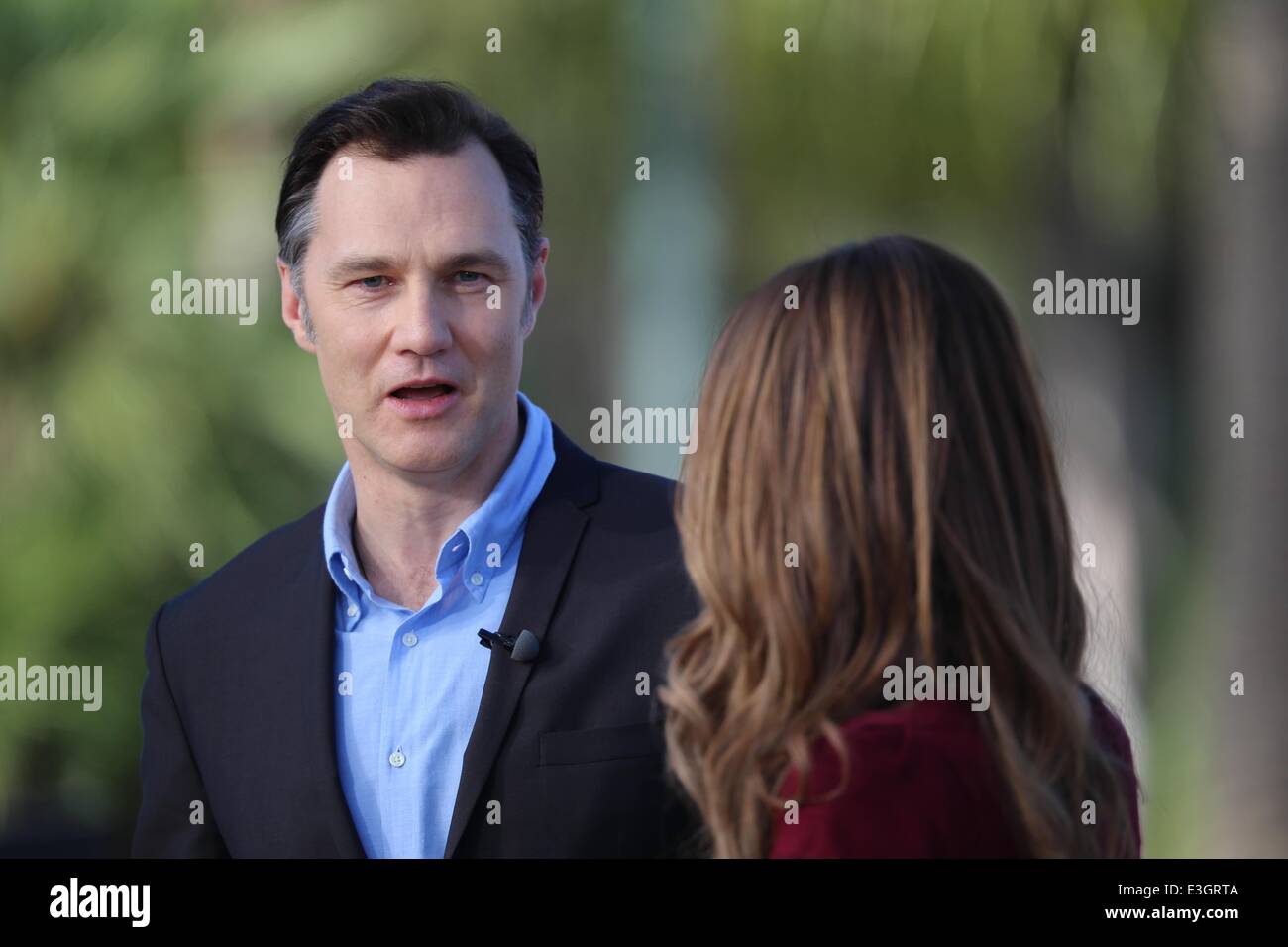 David Morrissey appears on Extra hosted by Maria Menounos. Featuring ...