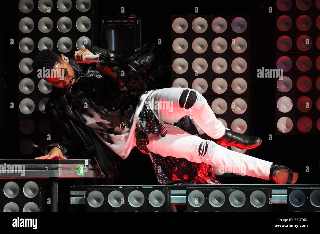 Miguel performing live in concert in Orlando Featuring: Miguel Where ...