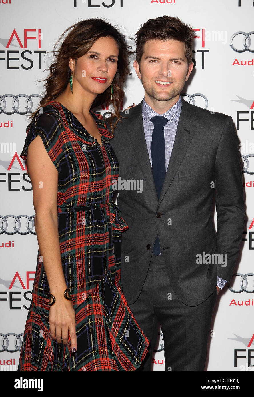 Adam scott and naomi sablan hi-res stock photography and images - Alamy