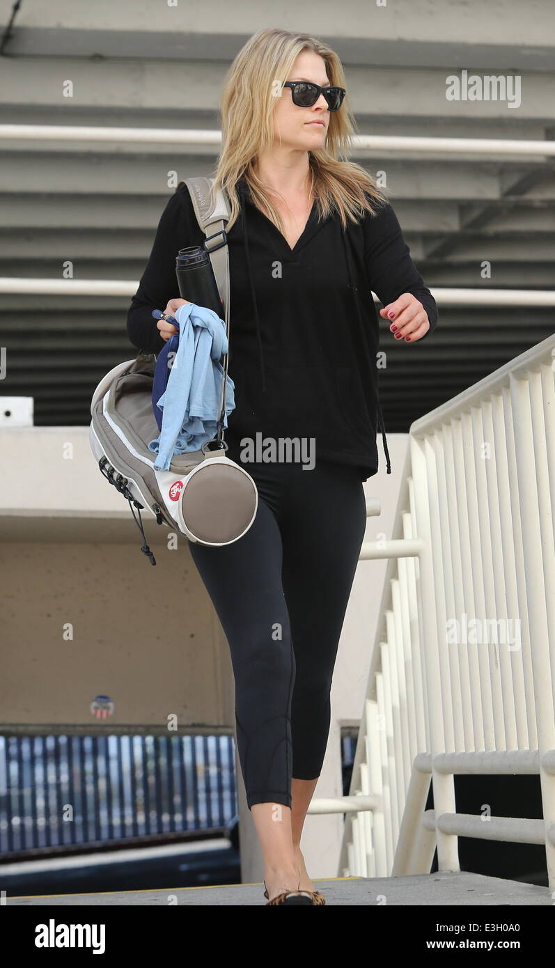 Ali Larter arriving at the gym in West Hollywood Featuring: Ali Larter ...