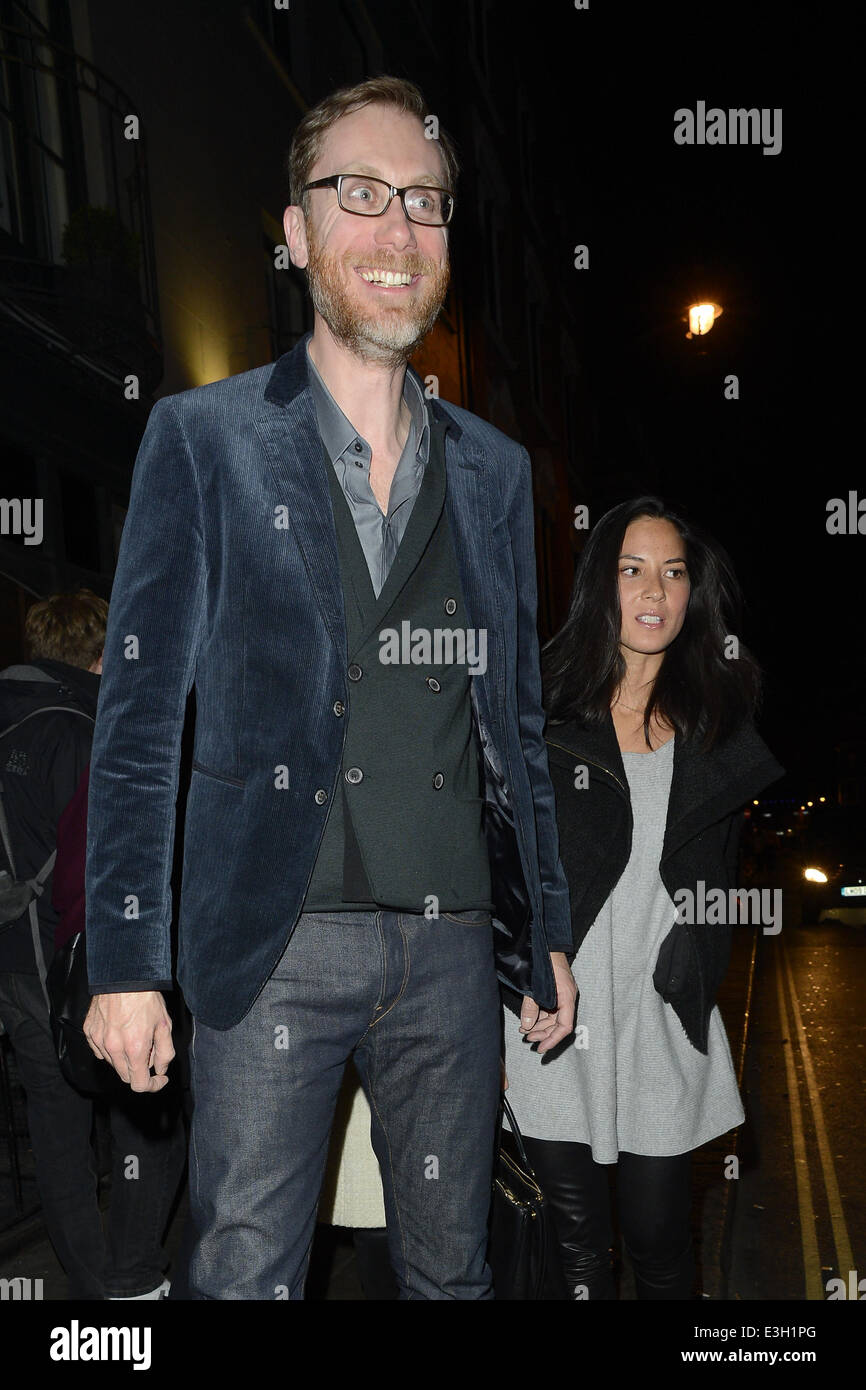 Stephen Merchant and Olivia Munn leaving Groucho Featuring: Stephen ...