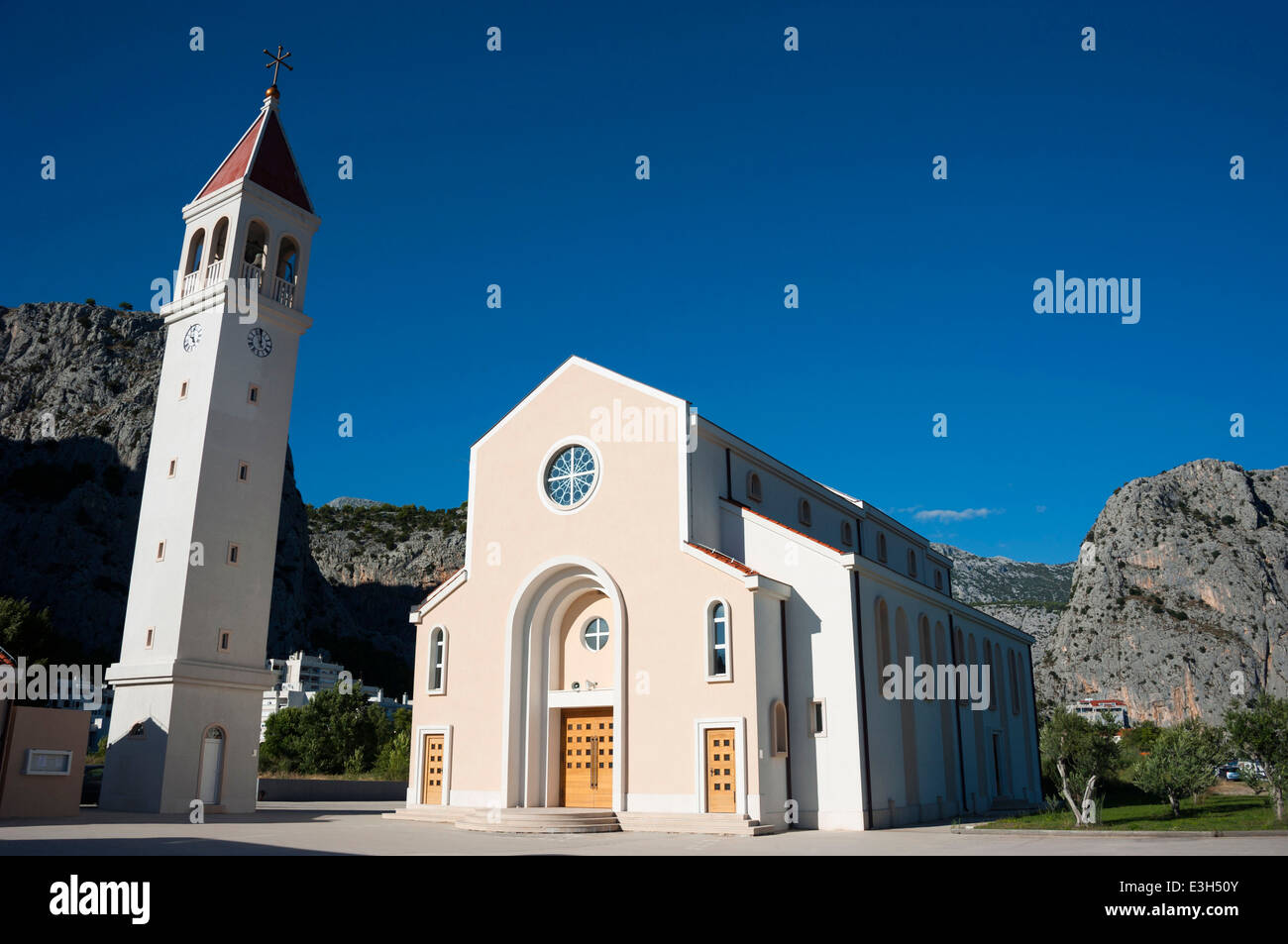 Omis architecture hi-res stock photography and images - Alamy