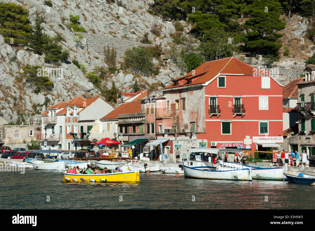 Omis landscape hi-res stock photography and images - Alamy