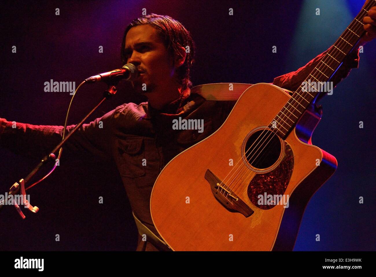 Americain Band from Utah Joshua James supporting The Temperance ...