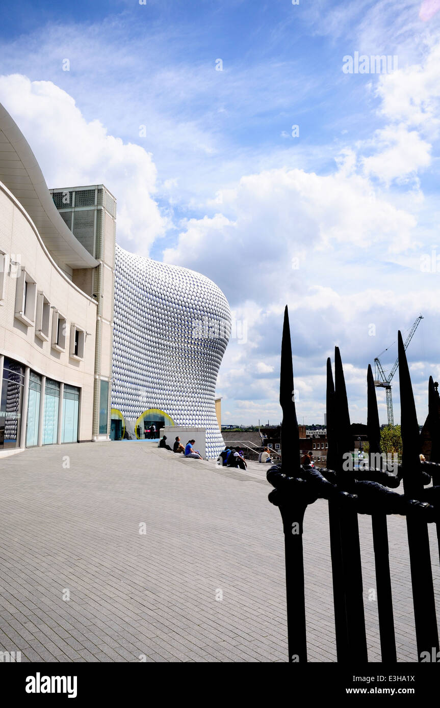 Selfridges building in the Bullring Shopping Centre, Park Street ...