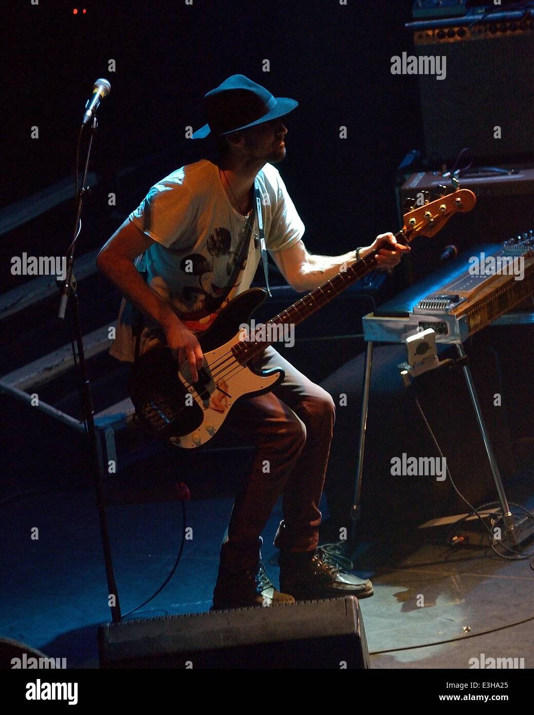 Americain Band from Utah Joshua James supporting The Temperance ...