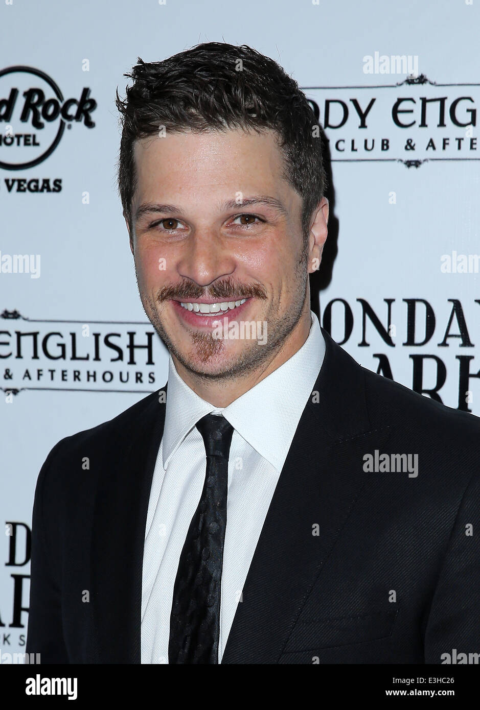 Mondays Dark With Mark Shunock - Premiere Charity Event & Red Carpet to ...