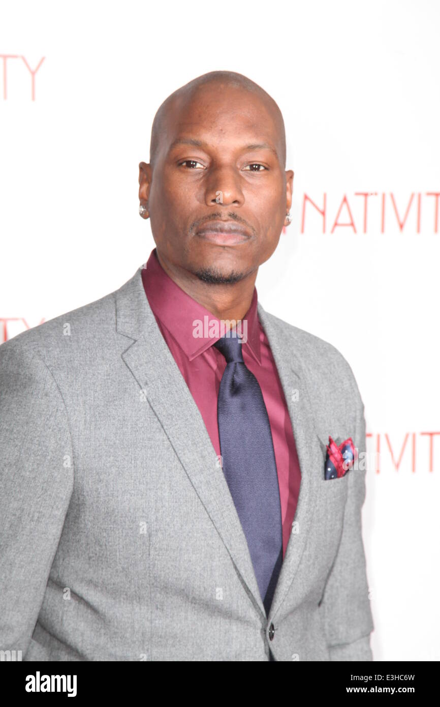 Black Nativity New York Premiere at The World Famous Apollo Theater 253 ...