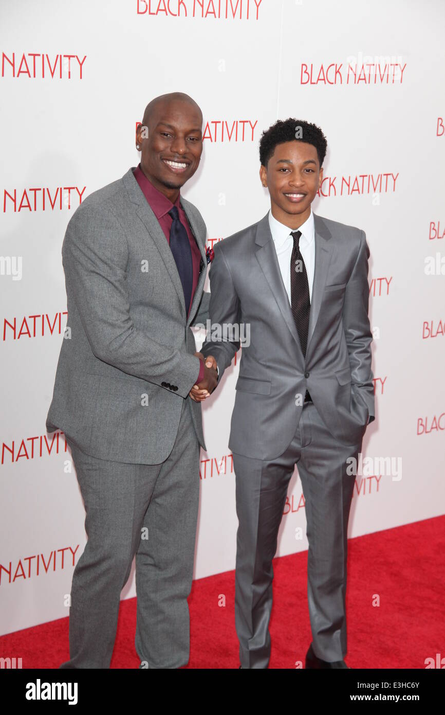 Black Nativity New York Premiere at The World Famous Apollo Theater 253 ...