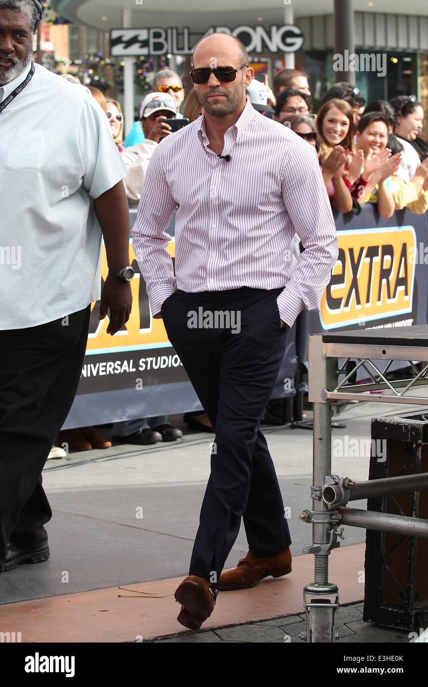 Jason Statham filming Extra with Mario Lopez at Universal City Walk ...