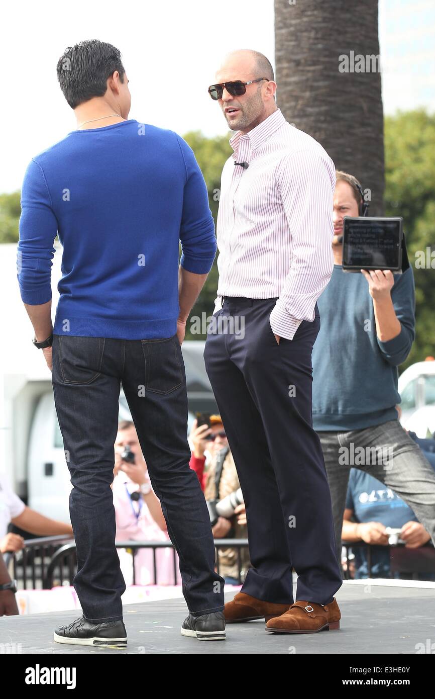Jason Statham filming Extra with Mario Lopez at Universal City Walk ...