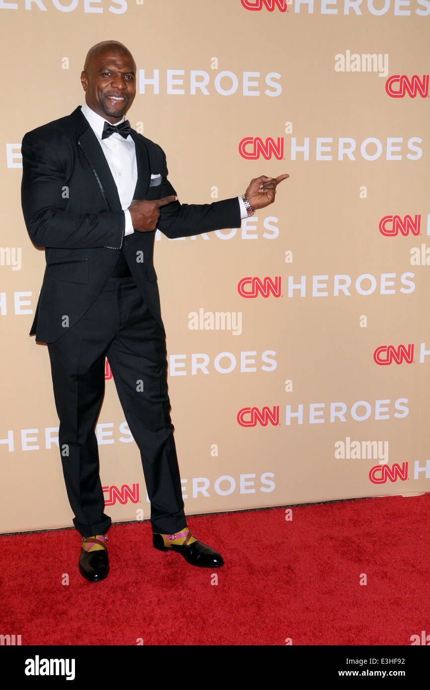 2013 CNN Heroes: An All Star Tribute - Red Carpet Arrivals Featuring ...