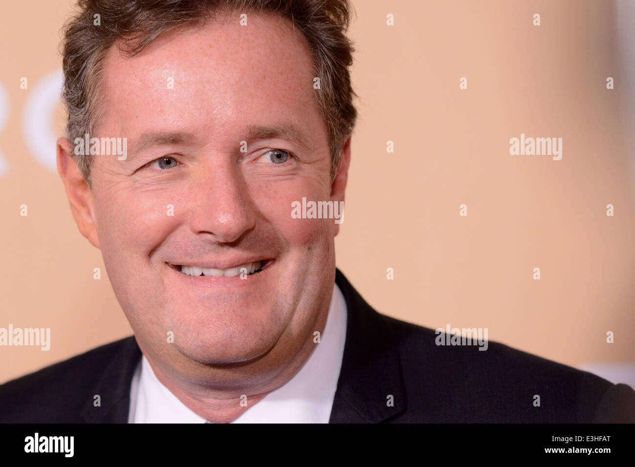 2013 CNN Heroes: An All Star Tribute - Red Carpet Arrivals Featuring ...