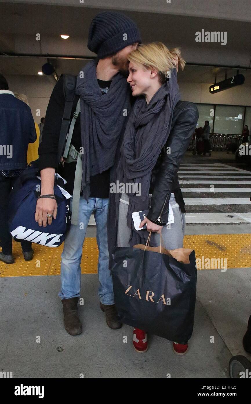 Chad Michael Murray and his new girlfriend Nicky Whelan arrive at LAX ...