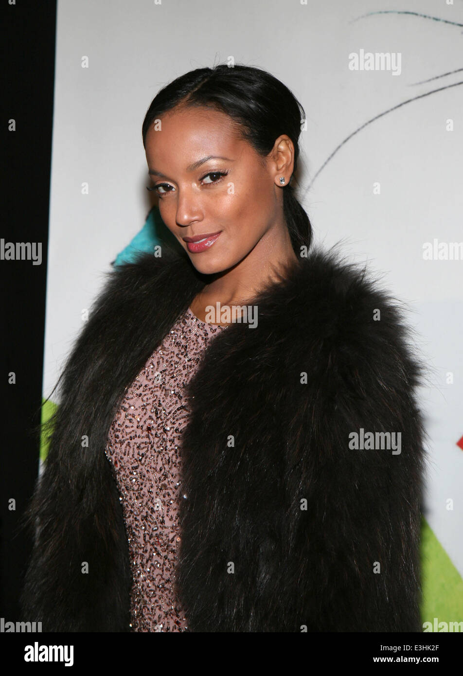 alice + olivia by Stacey Bendet & David Choe present a Night of Fashion ...