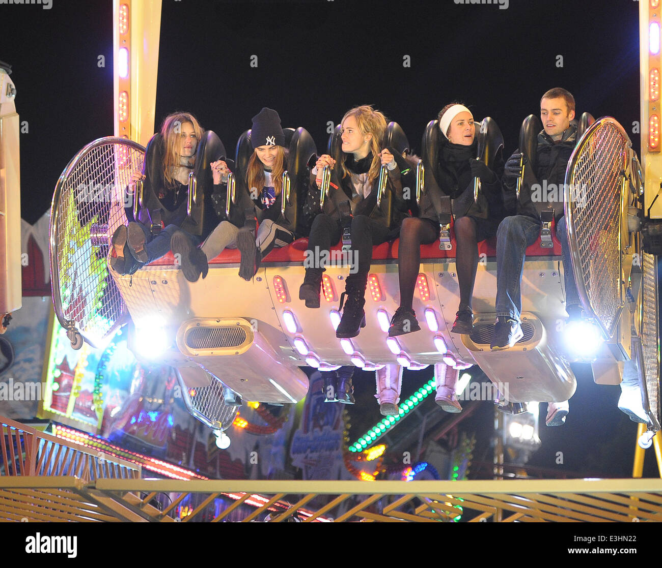 Cara Delevingne, Georgia May Jagger and Suki Waterhouse enjoy an ...