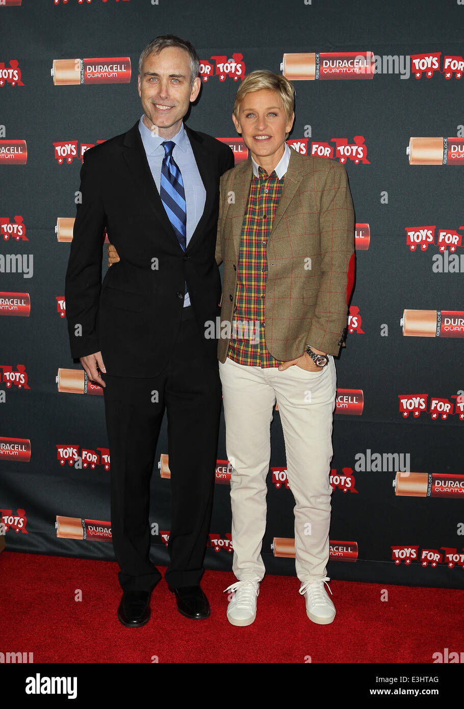 Ellen DeGeneres announce Duracell 'Power a Smile' campaign for Toys for ...