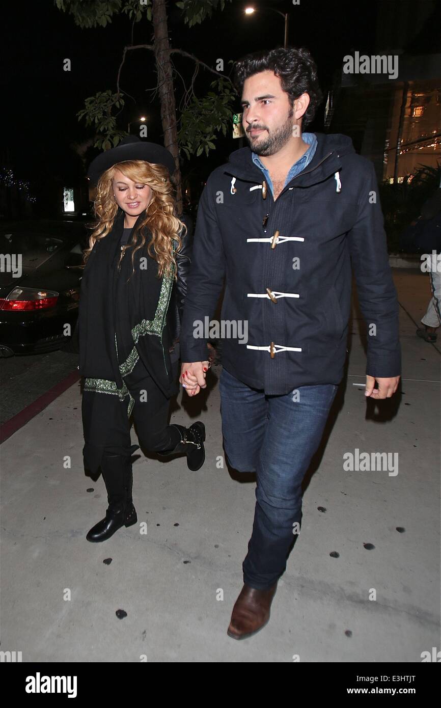 Paulina Rubio with boyfriend Gerardo Bazua on Robertson and enjoying ...