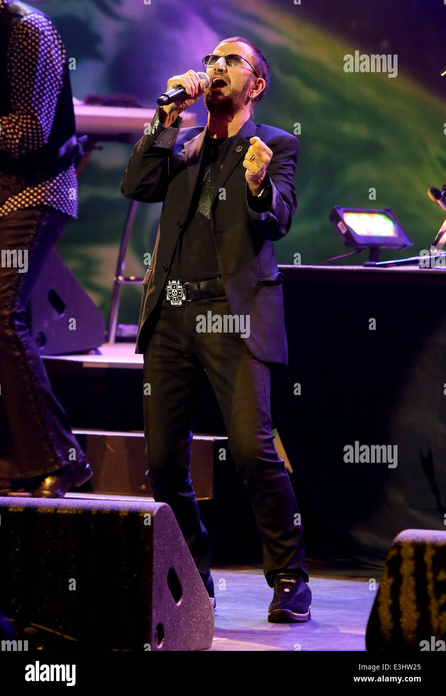 Ringo Starr and His All Starr Band Perform Only U.S. Dates on Fall Tour ...