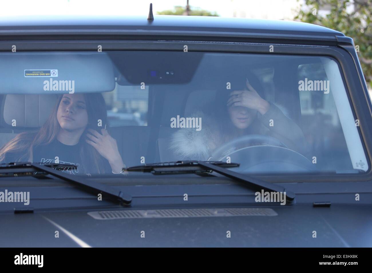 Kylie Jenner and her friends have lunch at Fred Segal. Kylie appears a ... Kylie Jenner and her friends have lunch at Fred Segal. Kylie appears a ...