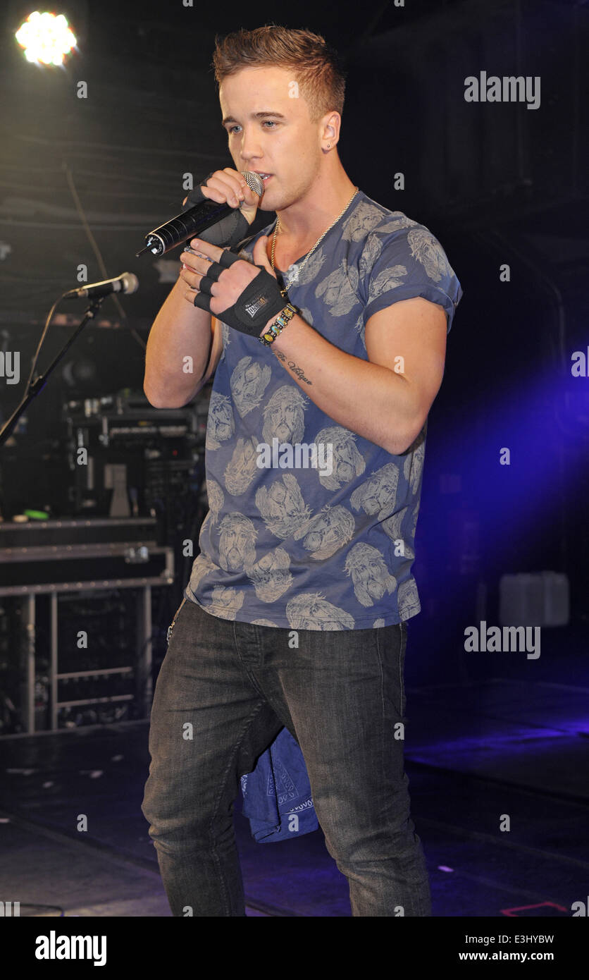 Former X Factor contestant Sam Callahan performs live at G-A-Y ...
