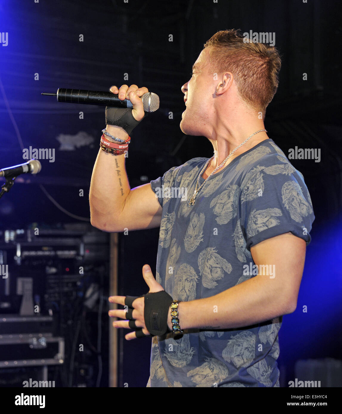 Former X Factor contestant Sam Callahan performs live at G-A-Y ...