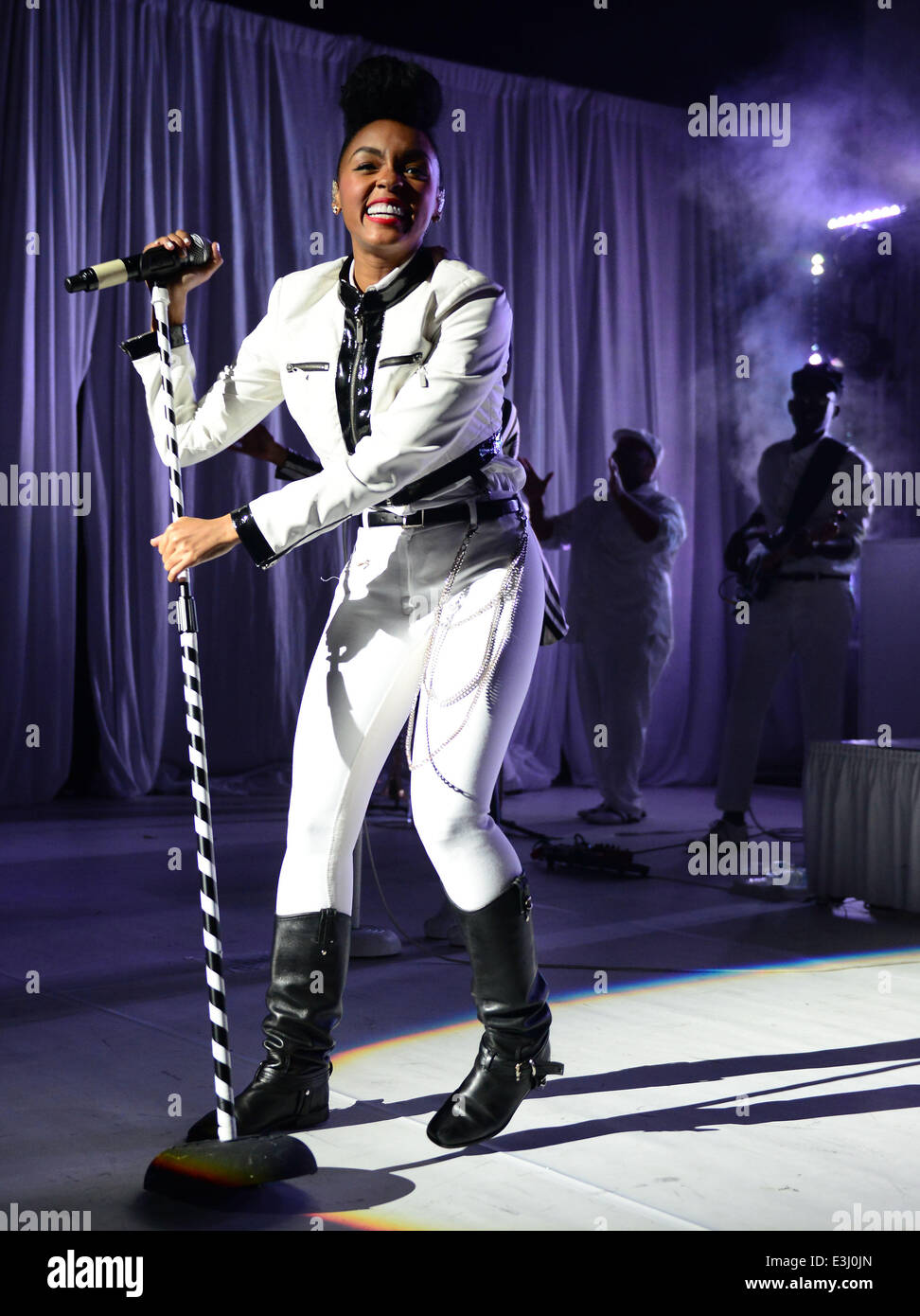 Janelle Monae performs in 'The Electric Tour' concert at Fillmore Miami ...